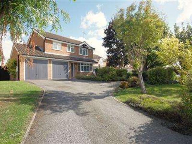 3 Bedroom Detached House