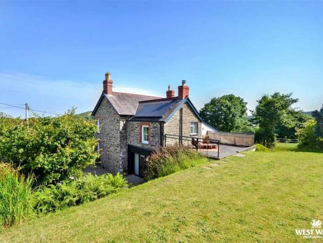3 Bedroom Detached House