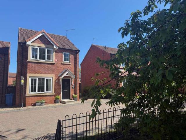 3 Bedroom Detached House