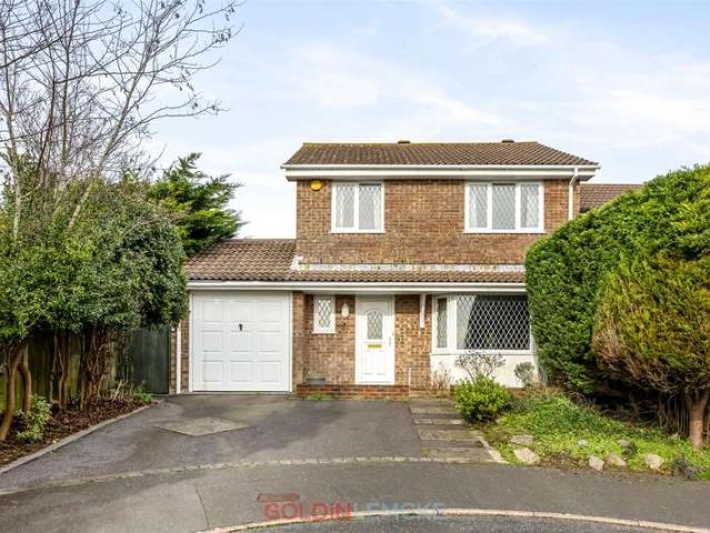 4 Bedroom Detached House