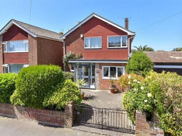 3 Bedroom Detached House