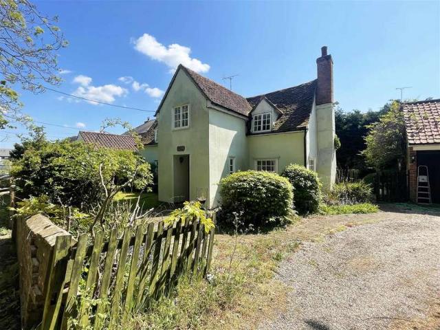 3 Bedroom Detached House