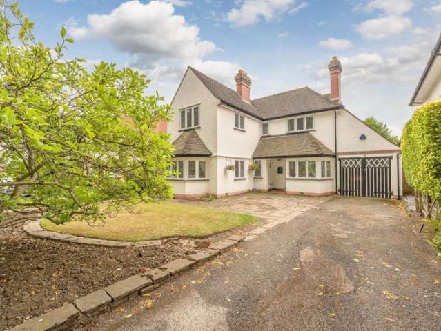 3 Bedroom Detached House