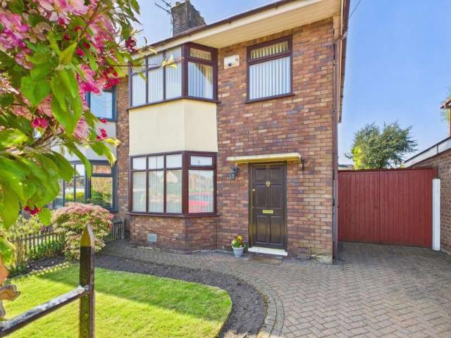 3 Bedroom Detached House