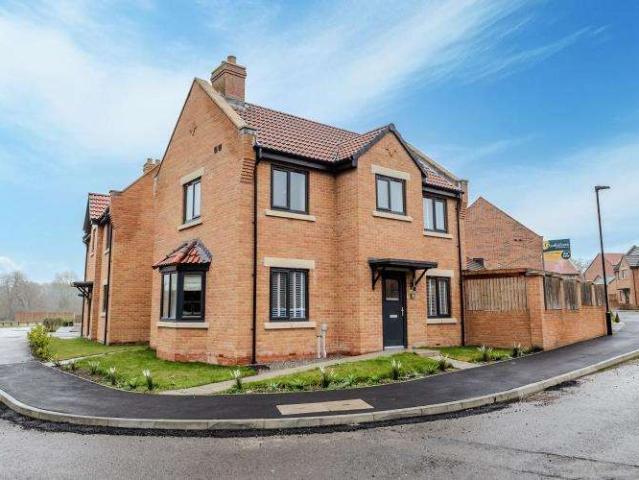 3 Bedroom Detached House