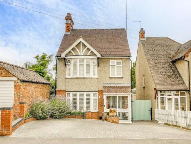 3 Bedroom Detached House