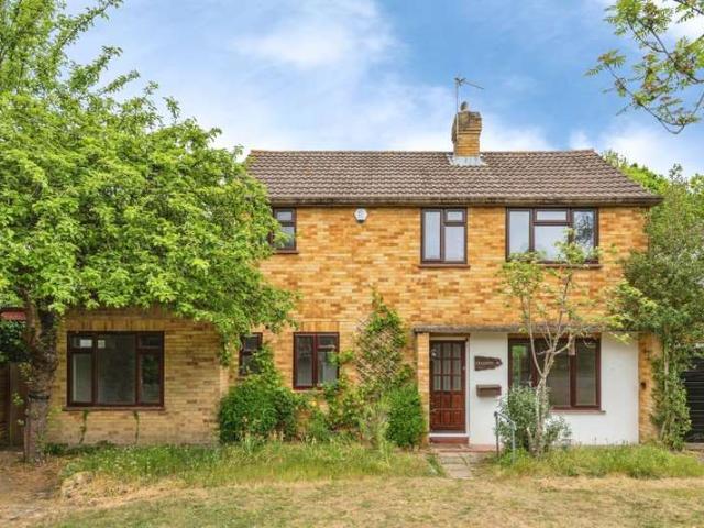 3 Bedroom Detached House