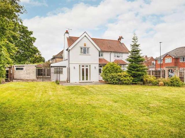3 Bedroom Detached House