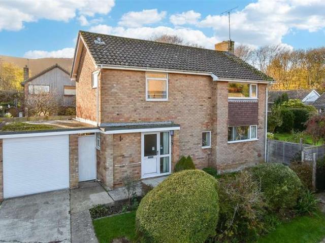3 Bedroom Detached House