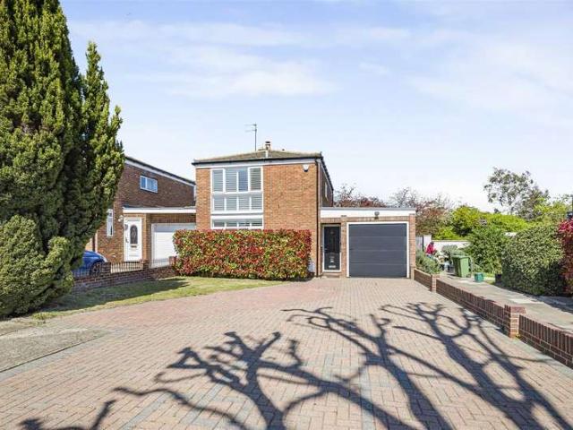 3 Bedroom Detached House