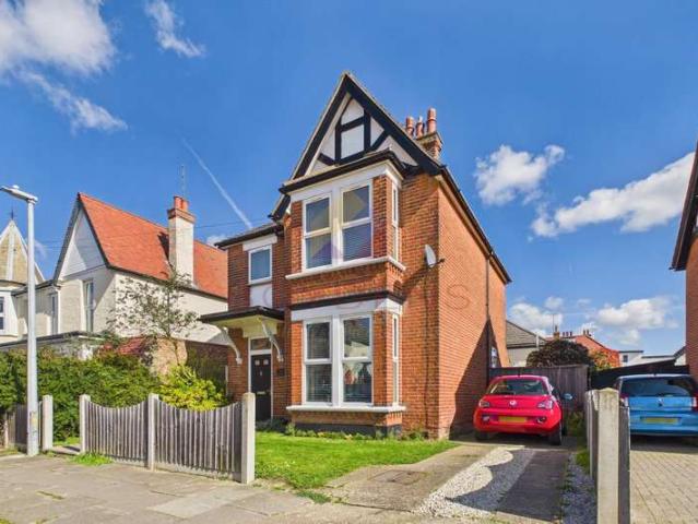 3 Bedroom Detached House