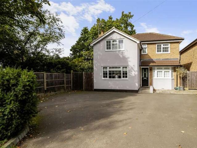 3 Bedroom Detached House