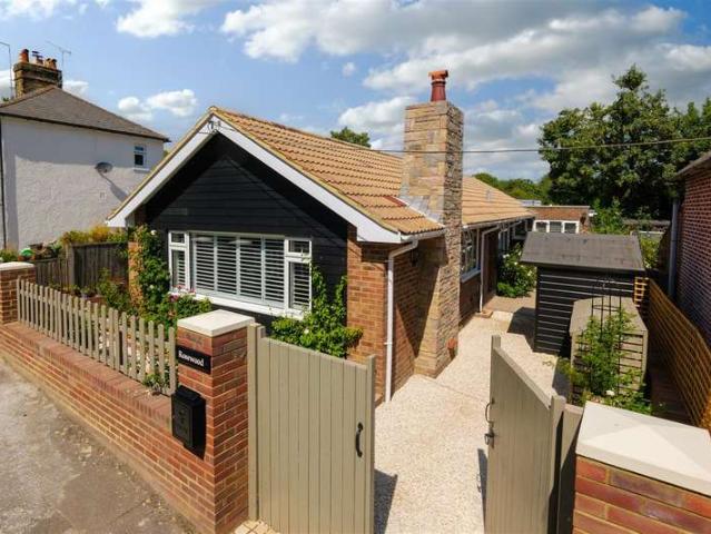 3 Bedroom Detached House