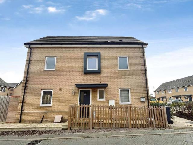 3 Bedroom Detached House