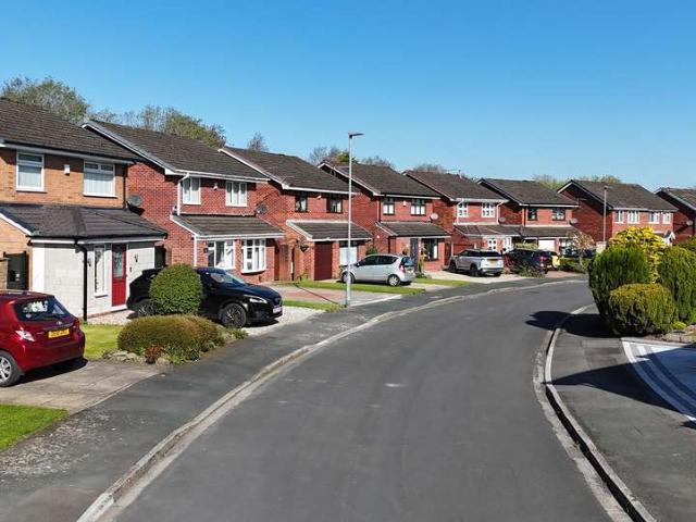 3 Bedroom Detached House