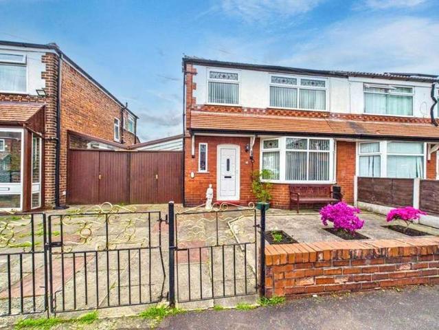 3 Bedroom Detached House