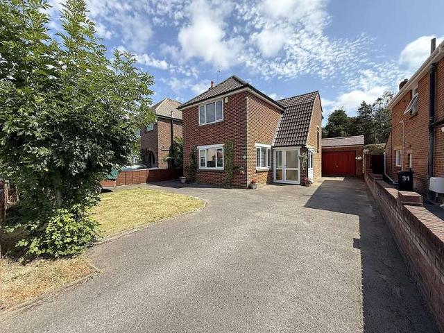 3 Bedroom Detached House