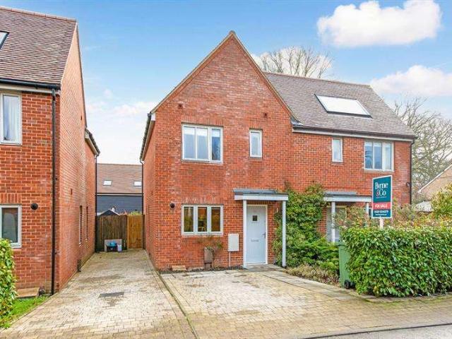 3 Bedroom Detached House