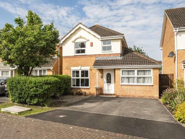 3 Bedroom Detached House