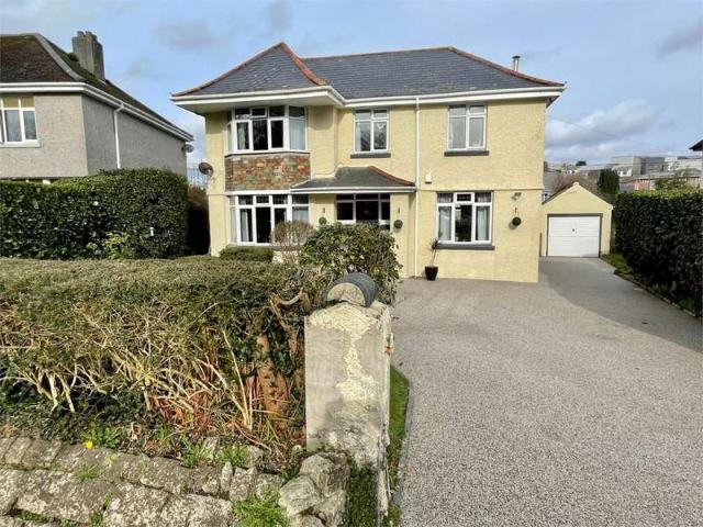 3 Bedroom Detached House