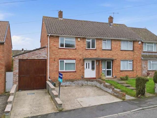 3 Bedroom Detached House