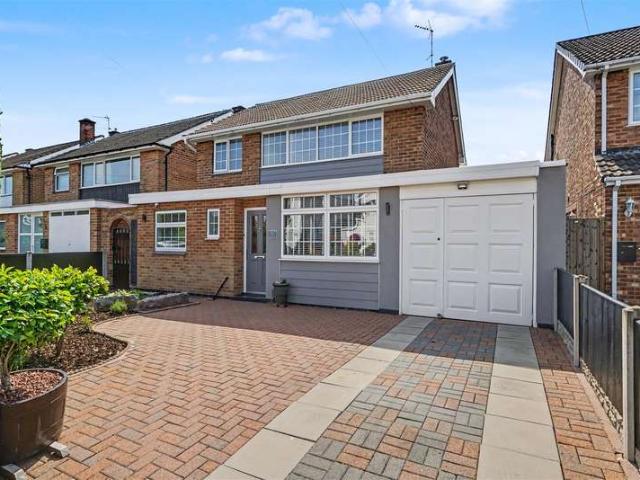 3 Bedroom Detached House