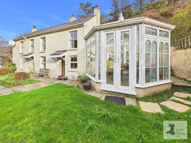 3 Bedroom Detached House