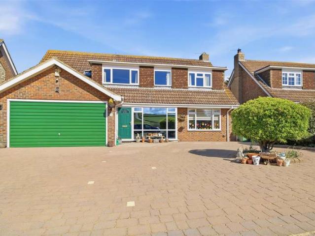 3 Bedroom Detached House