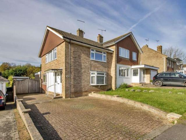 3 Bedroom Detached House