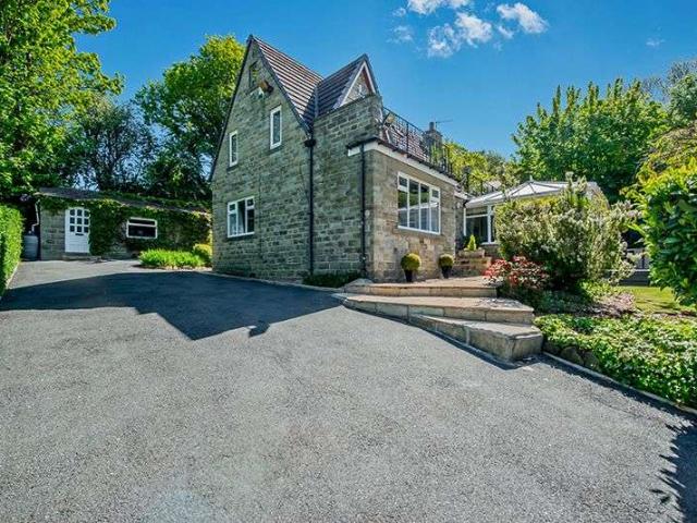 3 Bedroom Detached House