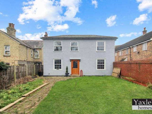 3 Bedroom Detached House