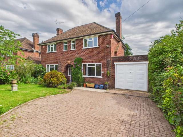 3 Bedroom Detached House