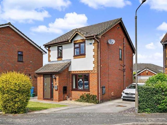 3 Bedroom Detached House