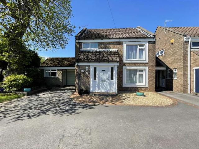 3 Bedroom Detached House