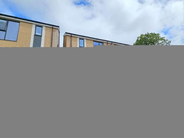 3 Bedroom Detached House