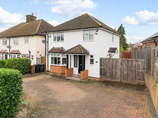 3 Bedroom Detached House