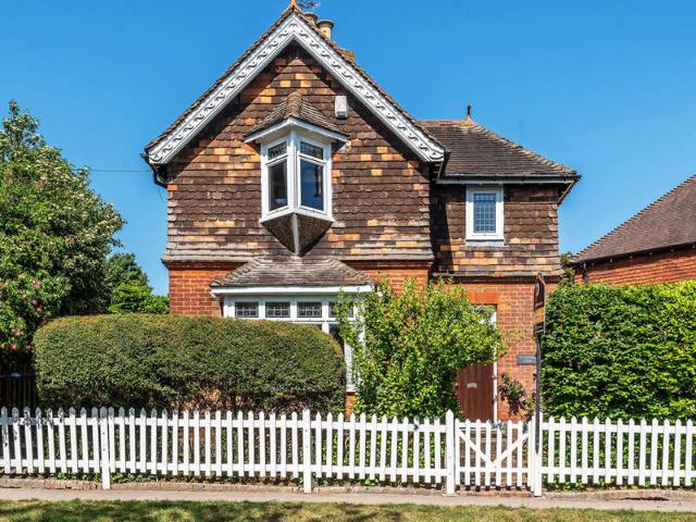 3 Bedroom Detached House