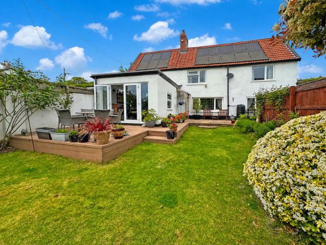 3 Bedroom Detached House