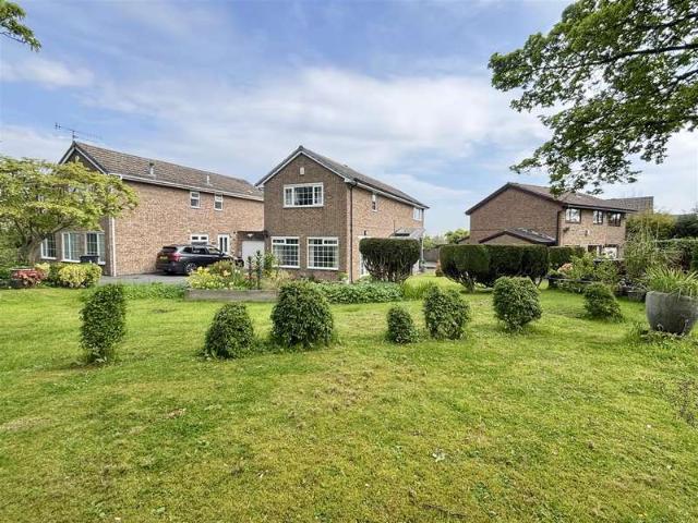 3 Bedroom Detached House