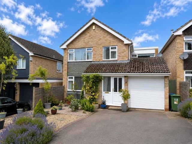 3 Bedroom Detached House