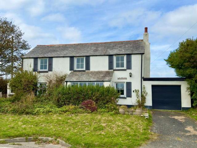 3 Bedroom Detached House
