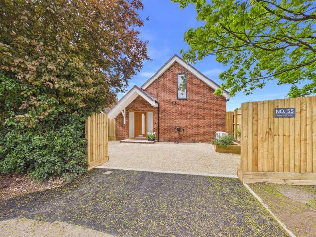 3 Bedroom Detached House
