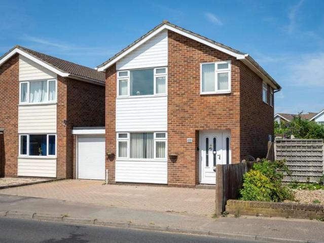 3 Bedroom Detached House