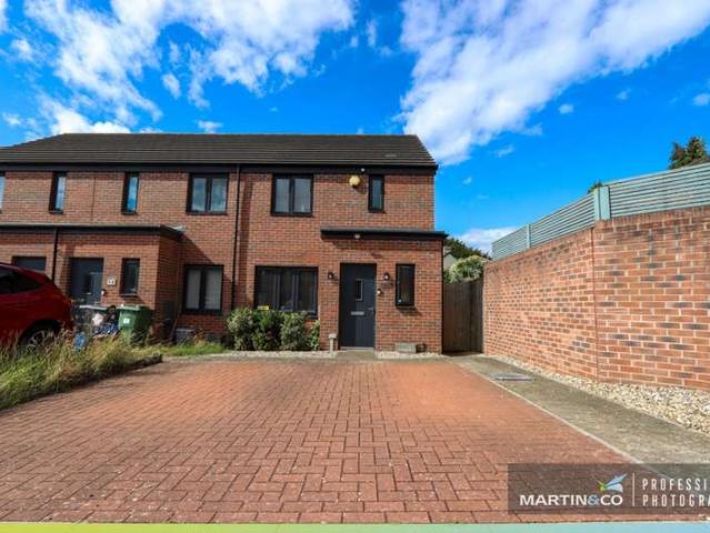 3 Bedroom Detached House