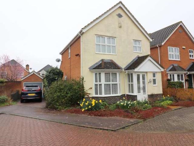 3 Bedroom Detached House
