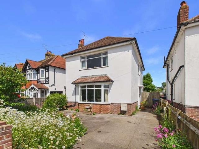 3 Bedroom Detached House