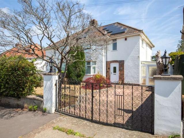 3 Bedroom Detached House