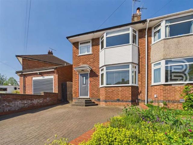 3 Bedroom Detached House