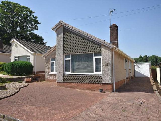 3 Bedroom Detached House