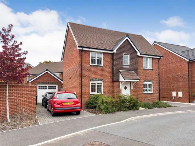 3 Bedroom Detached House